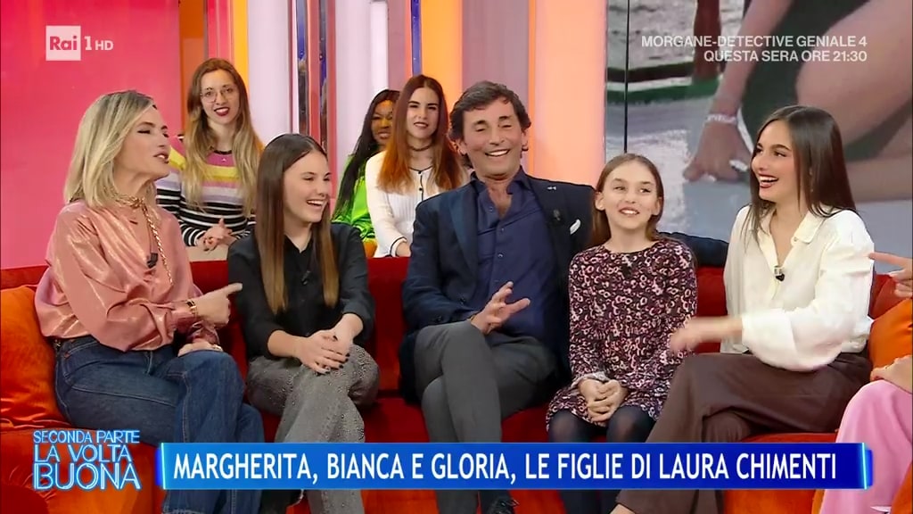 Laura Chimenti si racconta, dal Tg 1 alla vita in famiglia - La Volta ...