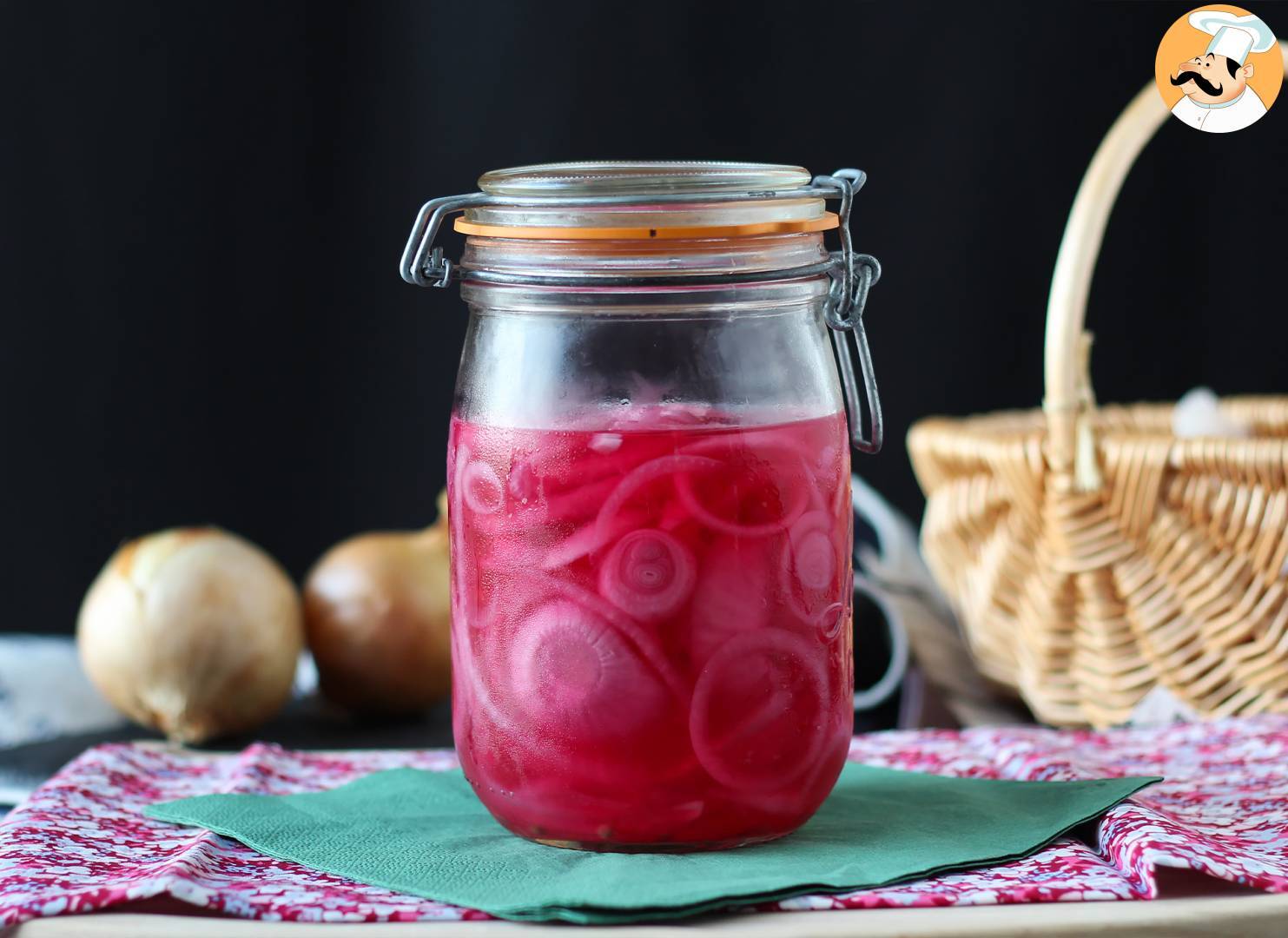 Pickles d'oignon rouges, parfaits pour rehausser vos plats