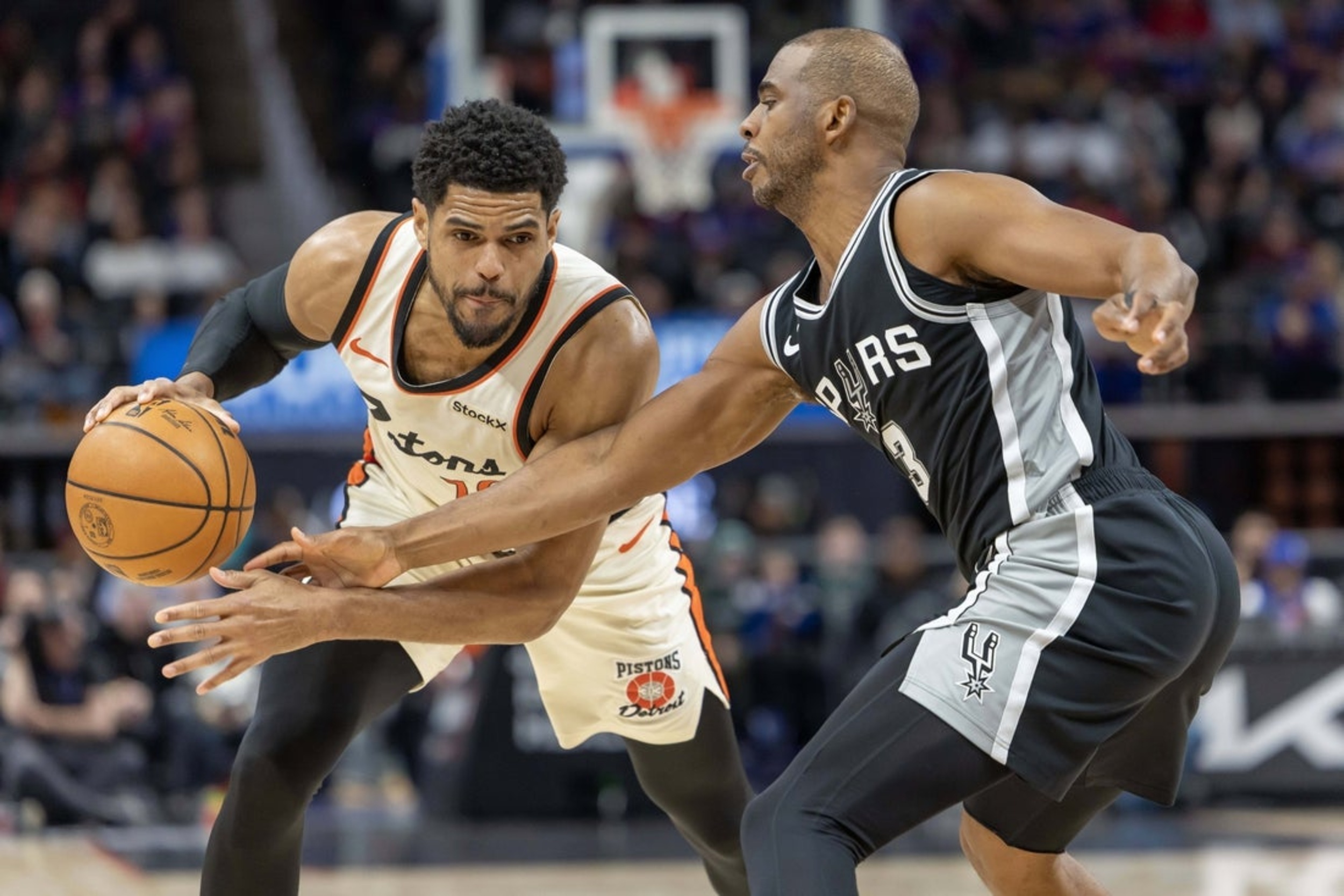 Marcus Sasser, Tobias Harris guide Pistons to easy win over Spurs