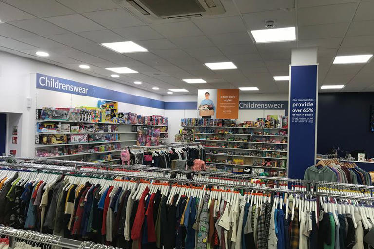 First look at huge Birmingham bargain superstore with homeware deals ...