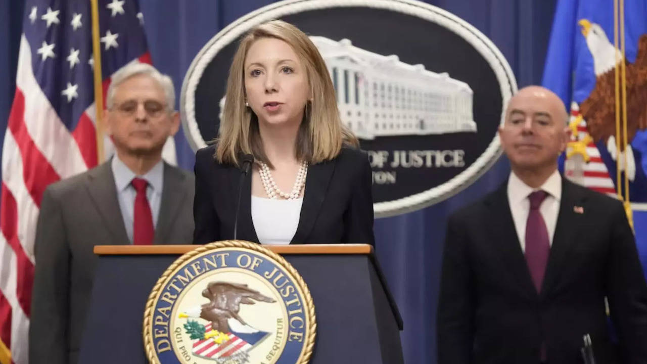 From CIA Leak To Russian Fraud: Top Cases Handled By Ex-US Attorney ...