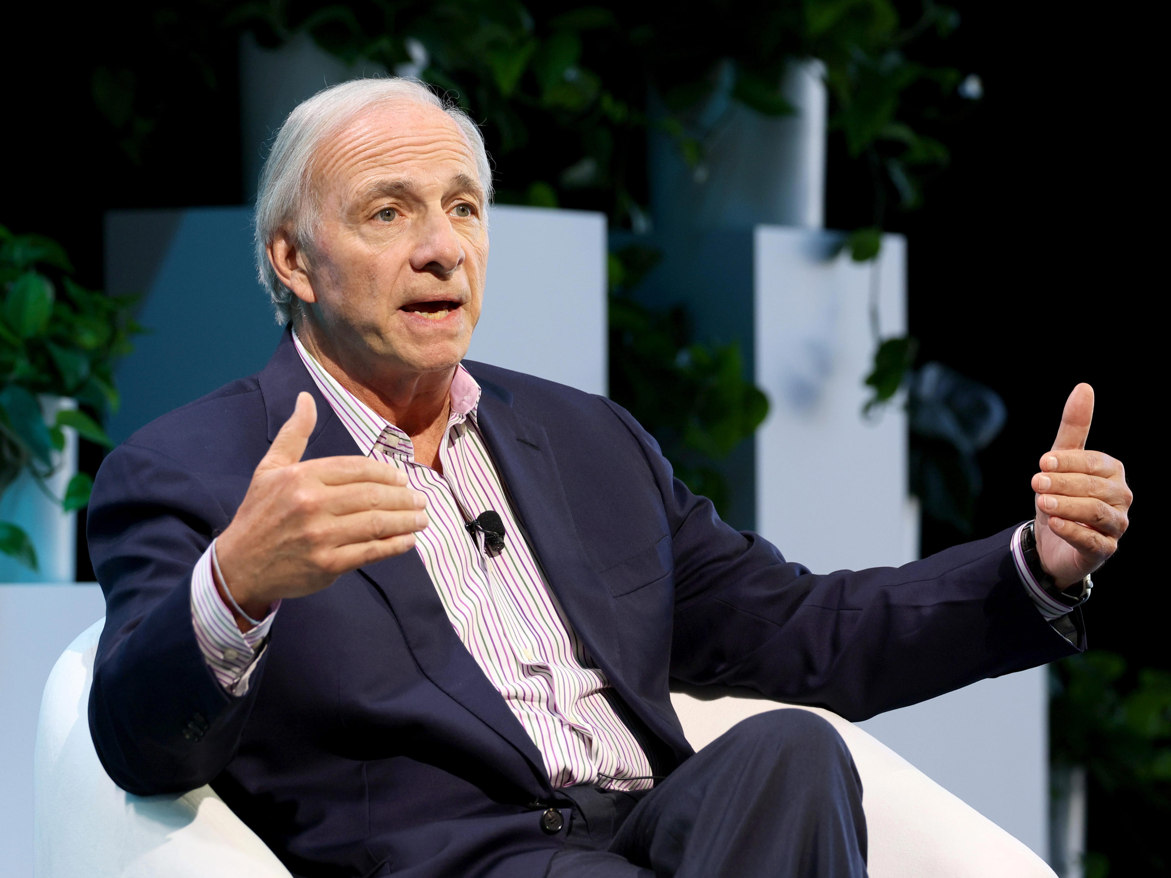 Ray Dalio says he had a 'frank' discussion with the GOP about US debt ...