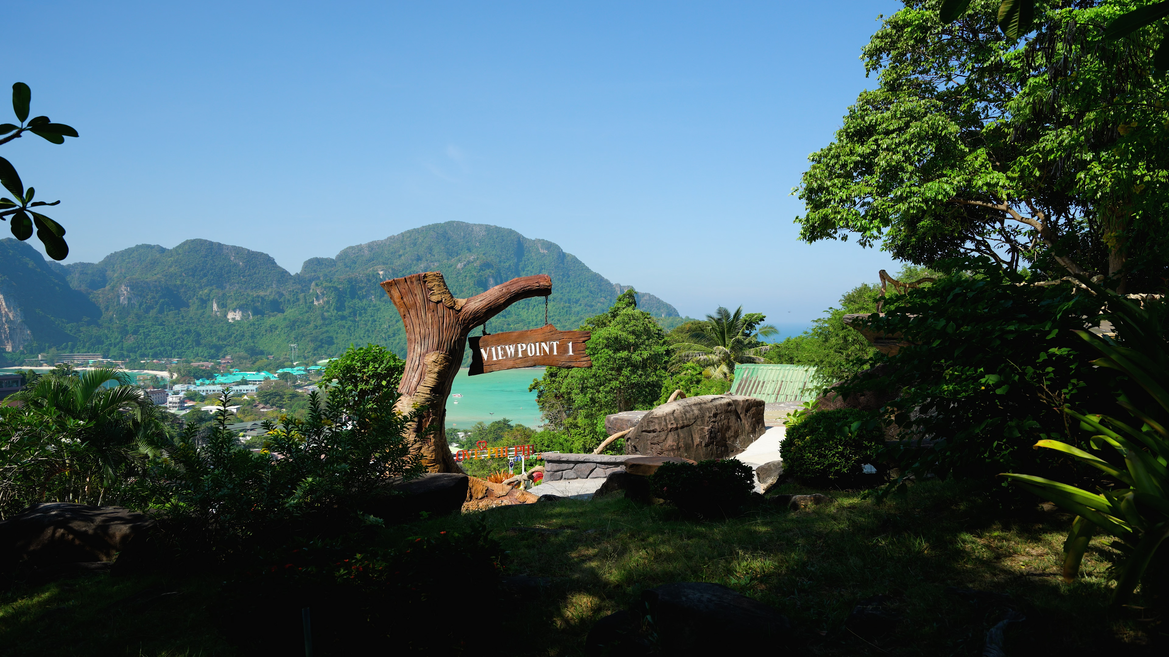Koh Phi Phi, Thailand | Schitterende Uitzichtpunten en Betoverende ...
