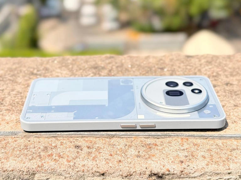 Nothing 3a Pro Review: कैसा है कूल डिजाइन वाला फोन? जानिए क्या है ...