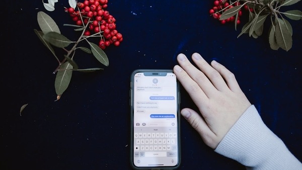 How to schedule texts on Android and iPhone: Step-by-step guide