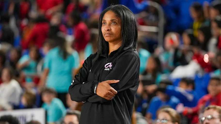 Former FAU Head Coach Joins Kellie Harper's Staff, Wednesday, March 26 ...