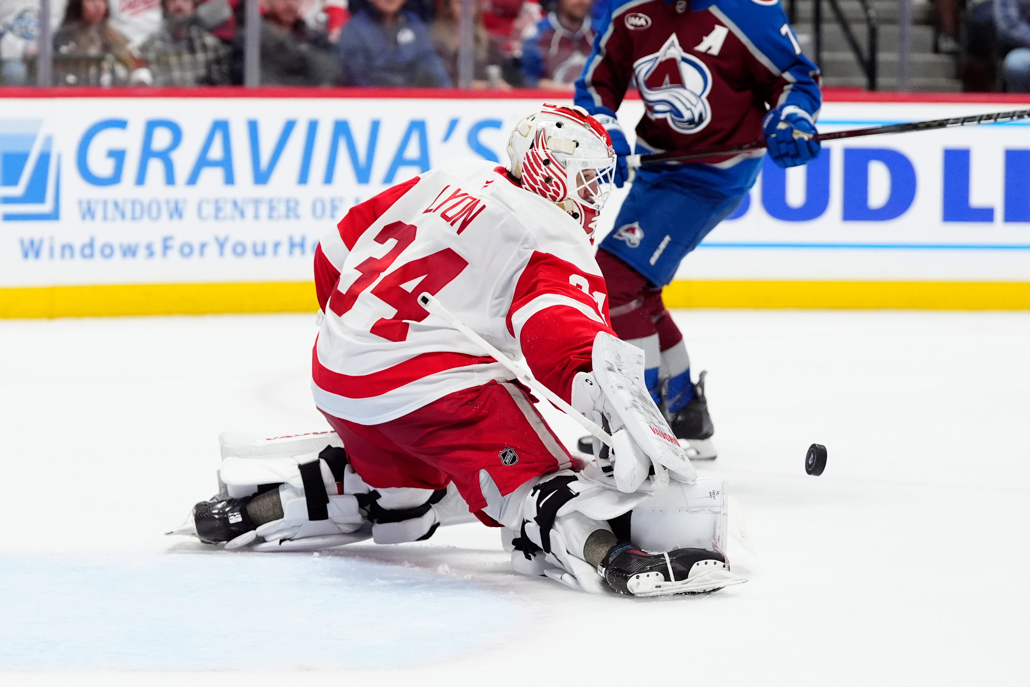 Detroit Red Wings can't match Colorado Avalanche after scrambling to ...