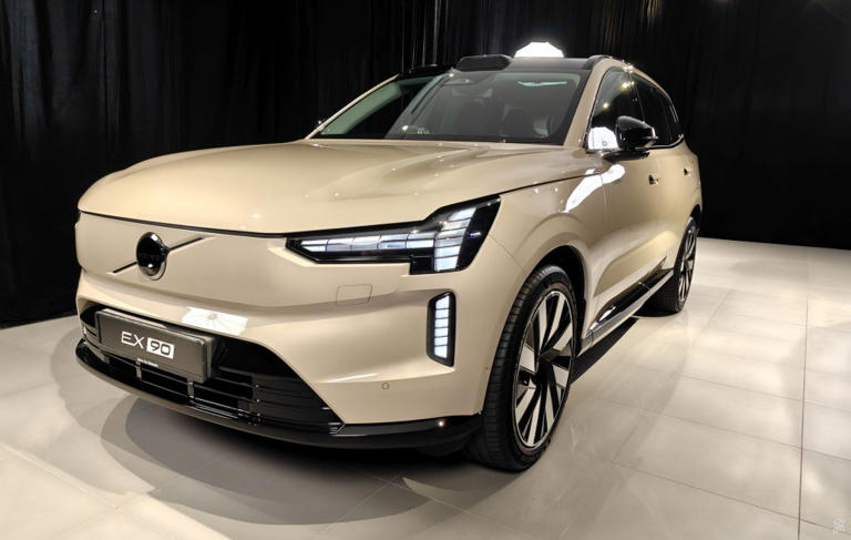 Volvo EX90 launched in Malaysia: 7-seater electric SUV, up to 623km range, priced at RM442,888