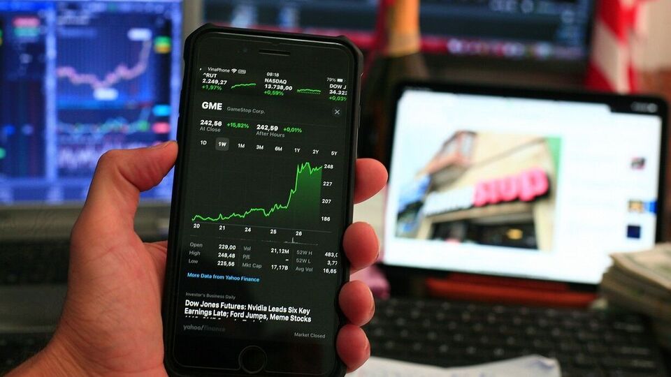 Miniratna PSU stock in focus: MSTC to declare final dividend today ...