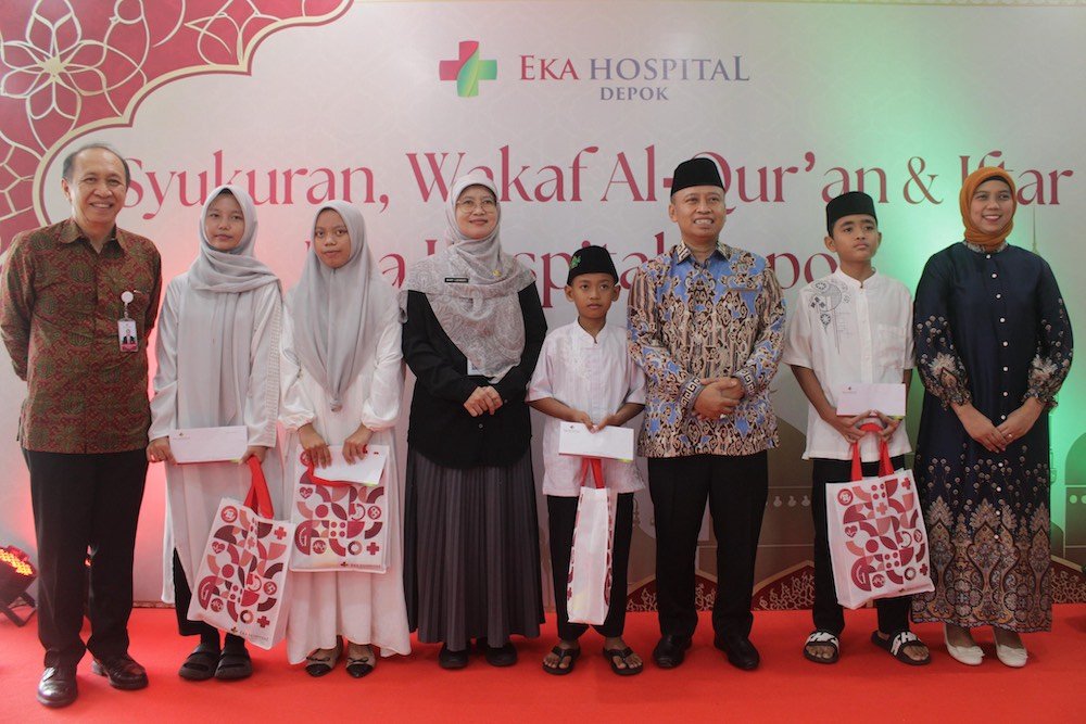 Resmi Beroperasi, Eka Hospital Depok Gelar Syukuran & Wakaf 1.000 Alquran