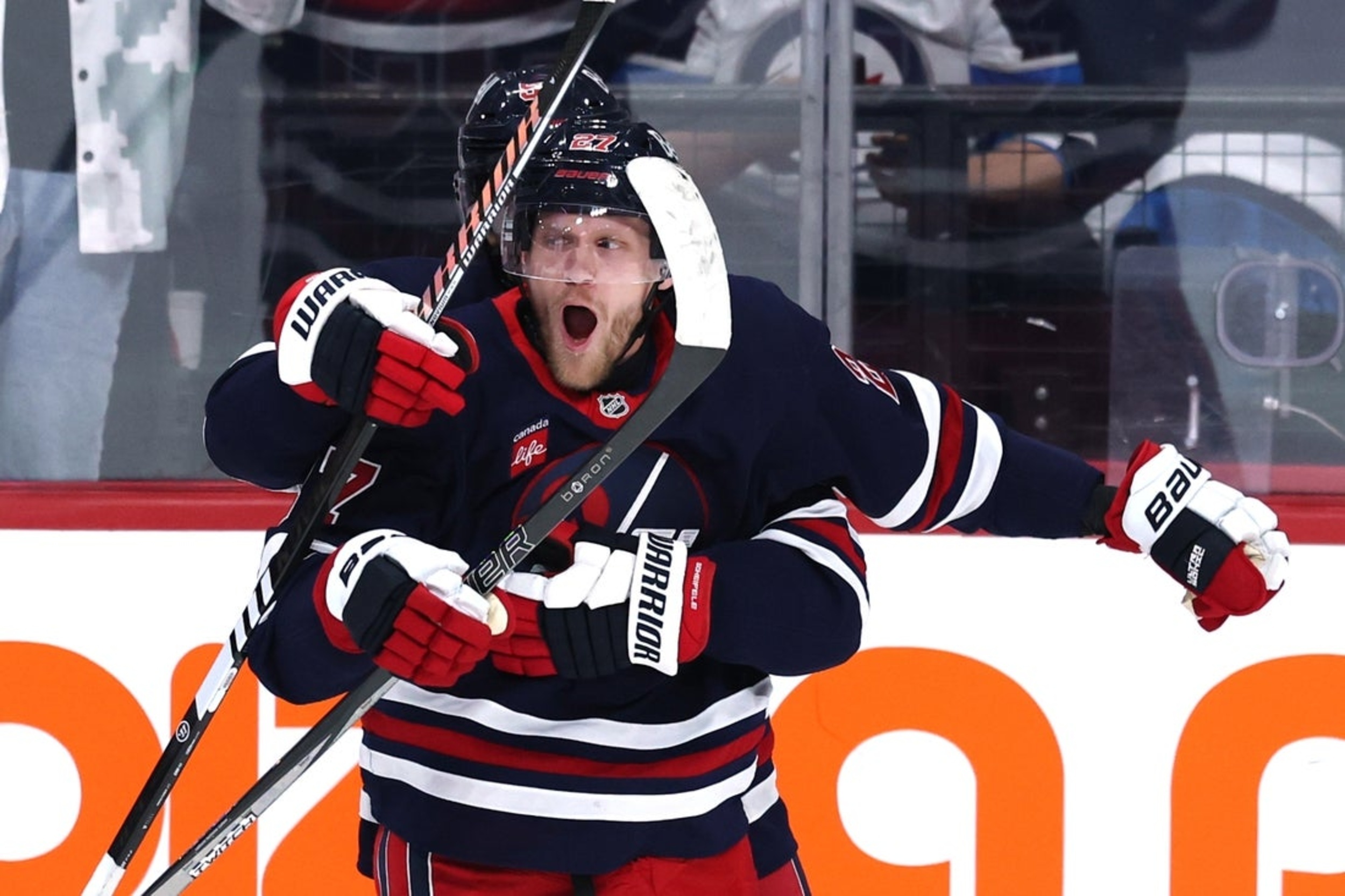 Jets face Devils with NHL's top spot in clear view