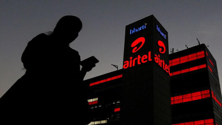 Bharti Airtel prepays ₹5,985 crore of high-cost spectrum liabilities ...