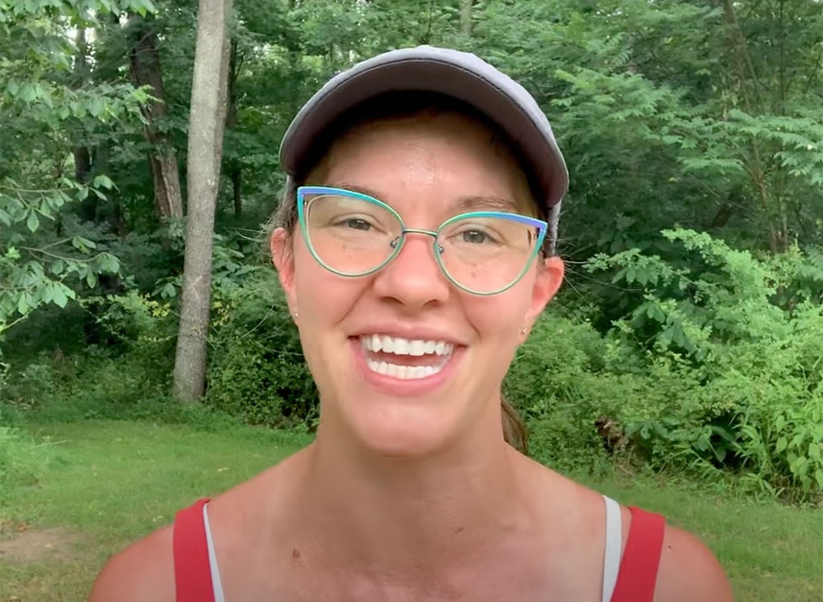 5-Minute Walking Workouts for Women Over 40 to Burn Fat at Home