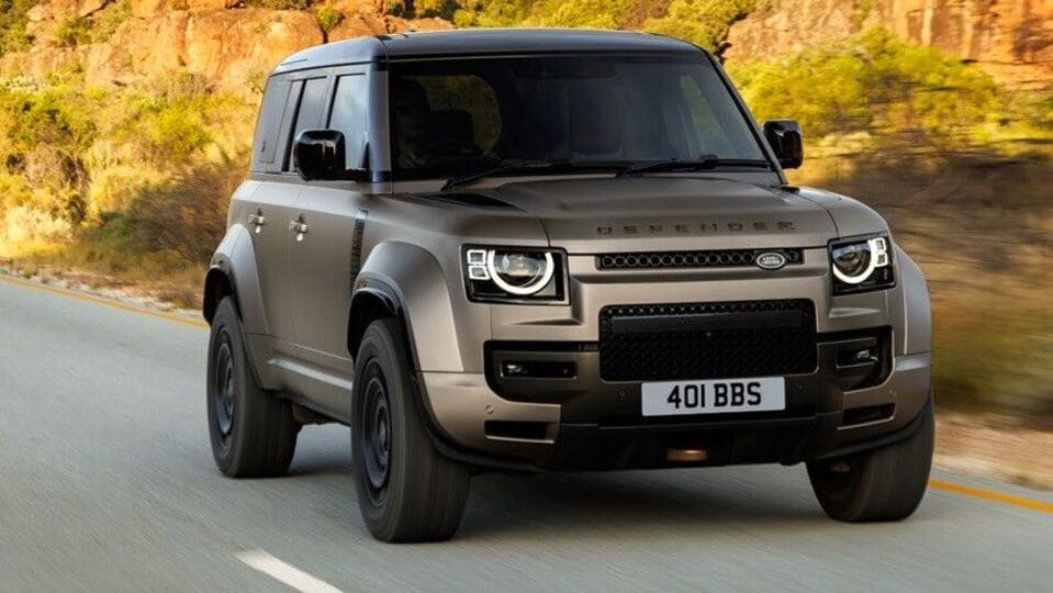 Defender Octa launched in India, can sprint from 0-100 kmph in just 4 ...