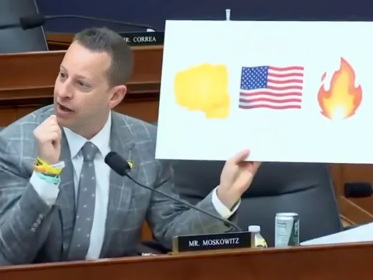 Democrats' hilarious sketch roasts Trump administration’s emoji-filled ...