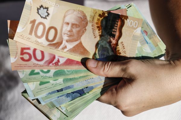 Quebec residents can get payments from these 9 government benefits ...