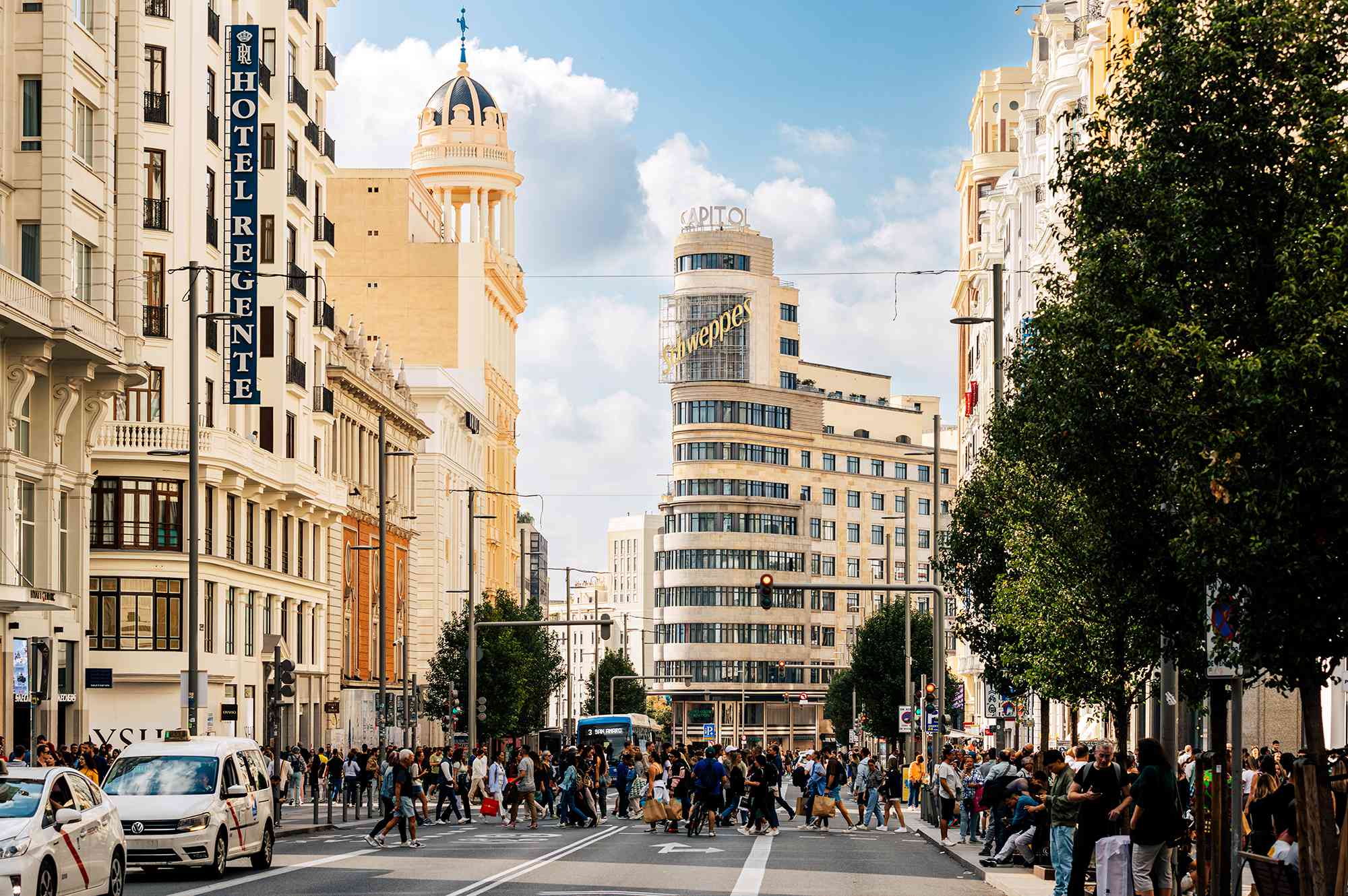 One of the World's Most On-time Airlines Is Adding a Flight From ...