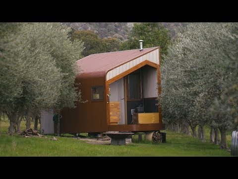 Australian Shack Inspired Tiny House - 18sqm/200sqft