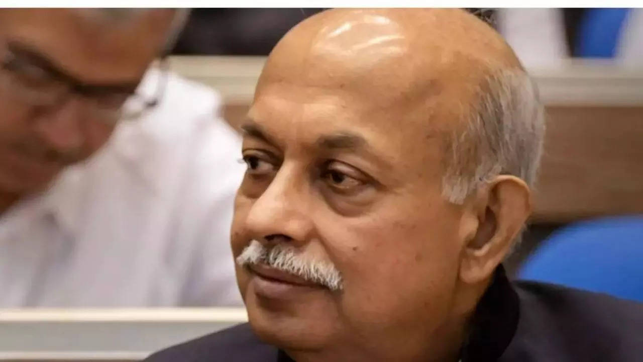 Sanjay Mishra, Ex-ED Chief Who Stepped Down After SC's Intervention ...