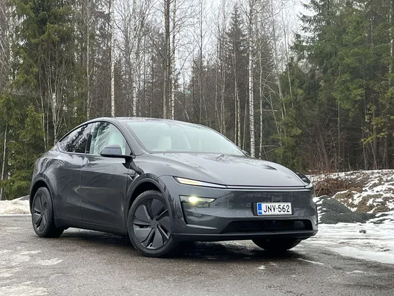 Teslan vastaisku alkoi Euroopassa