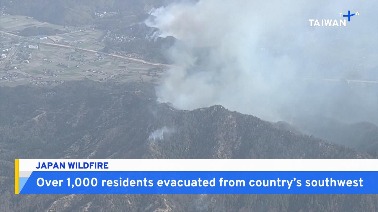 Over a Thousand People Told To Evacuate As Wildfire Rages Across ...