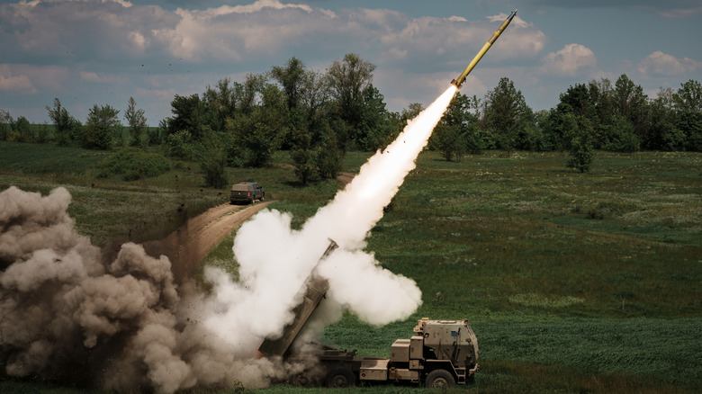 The Army Is Scrambling To Install Anti-GPS Jammers In Its Artillery ...