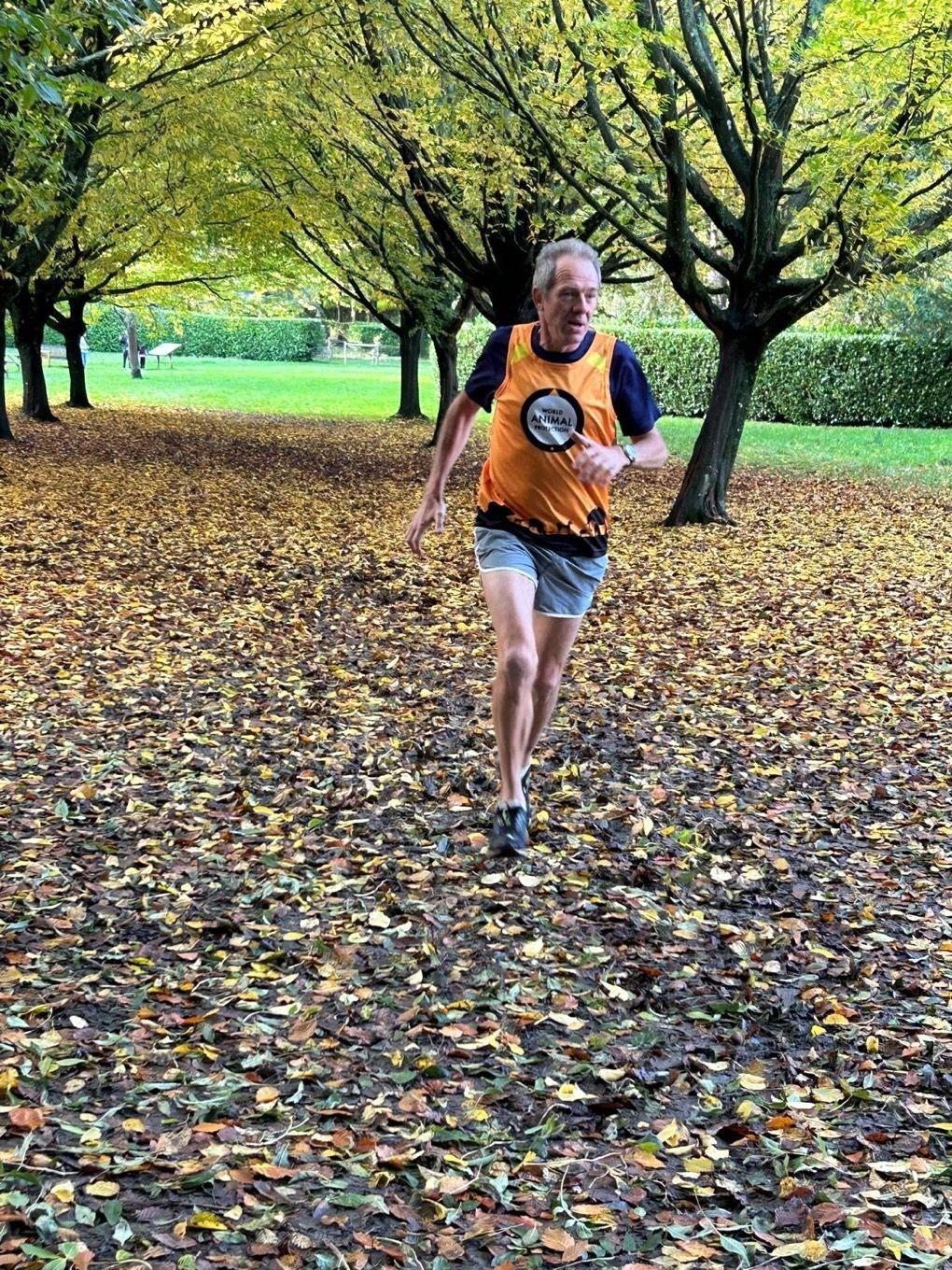 Bedfordshire dad running London Marathon for the first time in his 60s ...