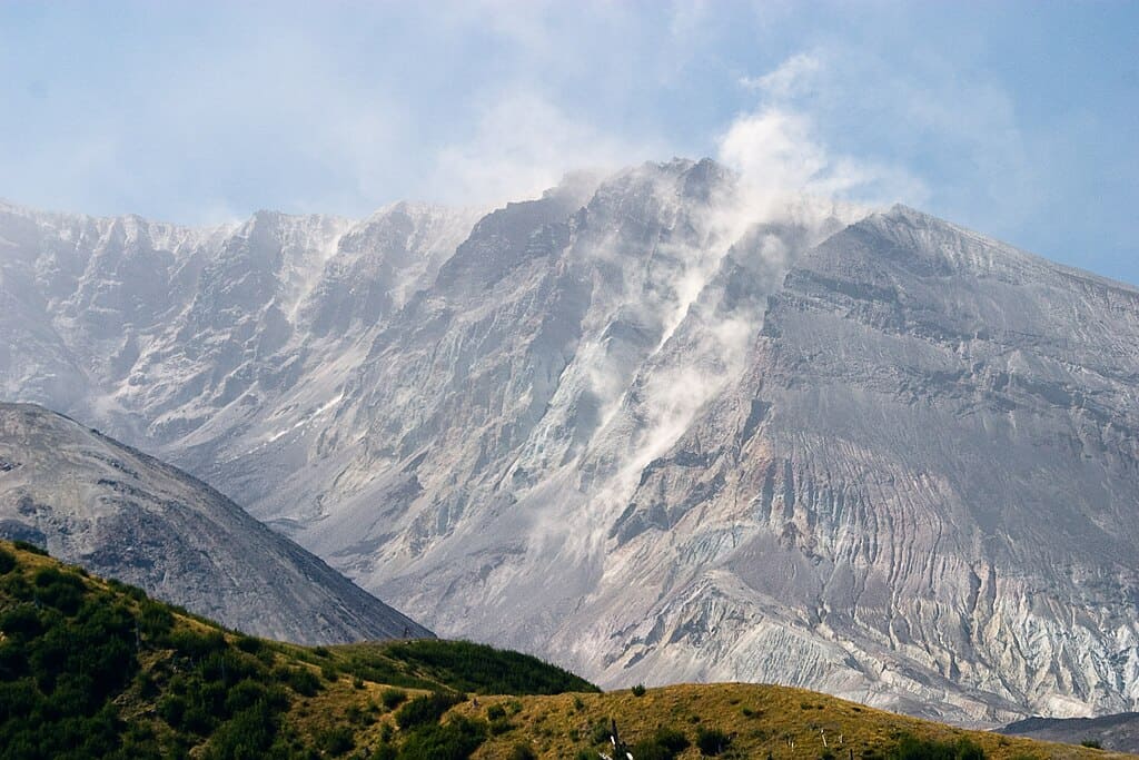 The toxic reality behind the 'pick-me girl' trend