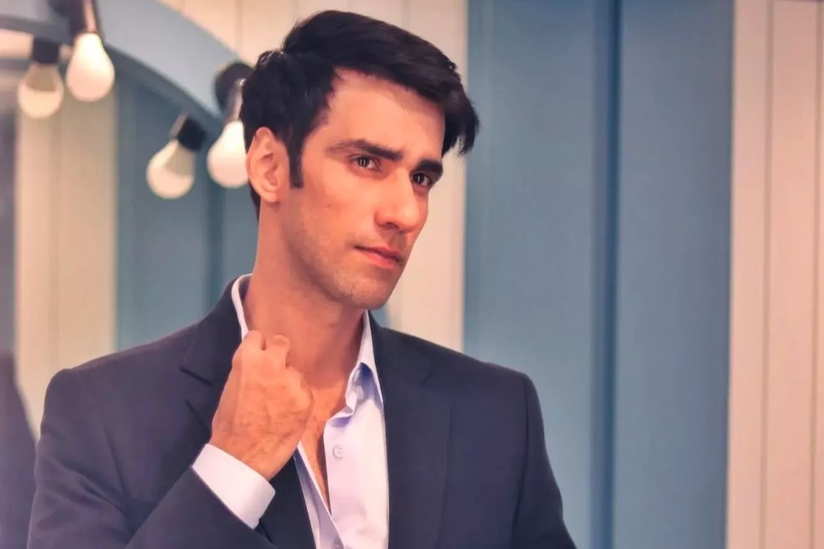 Avinash Tiwary: From lover boy to Bollywood’s new-age maverick!