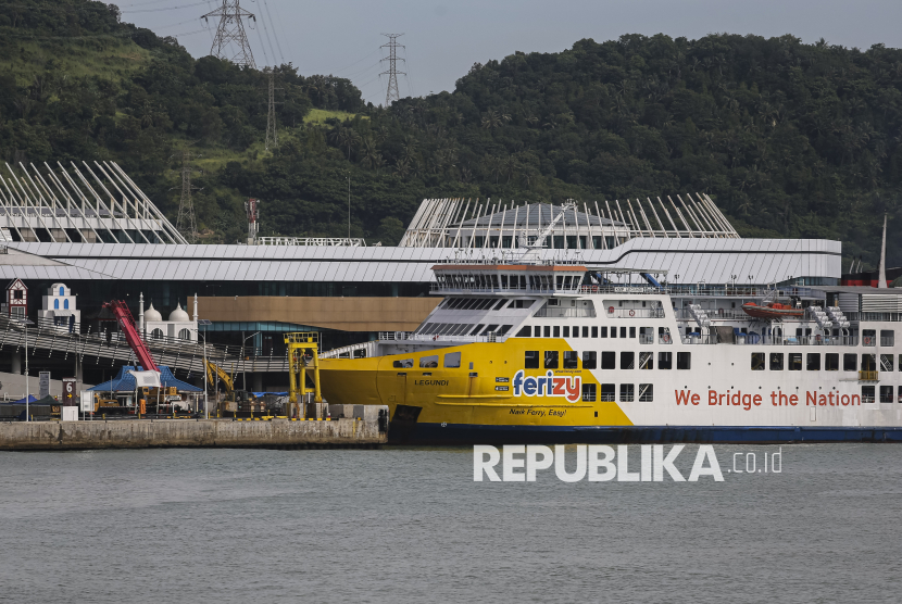 Rampungkan Perbaikan Dermaga VI Pelabuhan Merak, ASDP Jaga Pelayanan ...