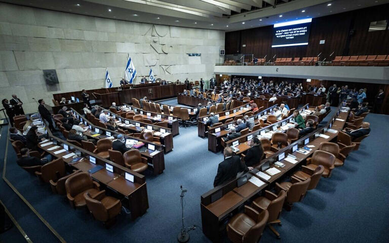Knesset opposition parties say they will work together to combat ...