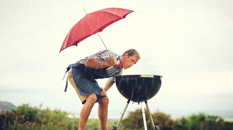 How To Grill Effectively When It's Raining