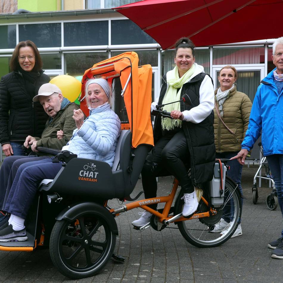 Rikscha macht Senioren mobil