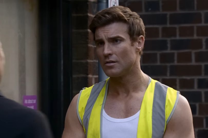 Coronation Street fans 'work out' what Theo Silverton is hiding as they ...