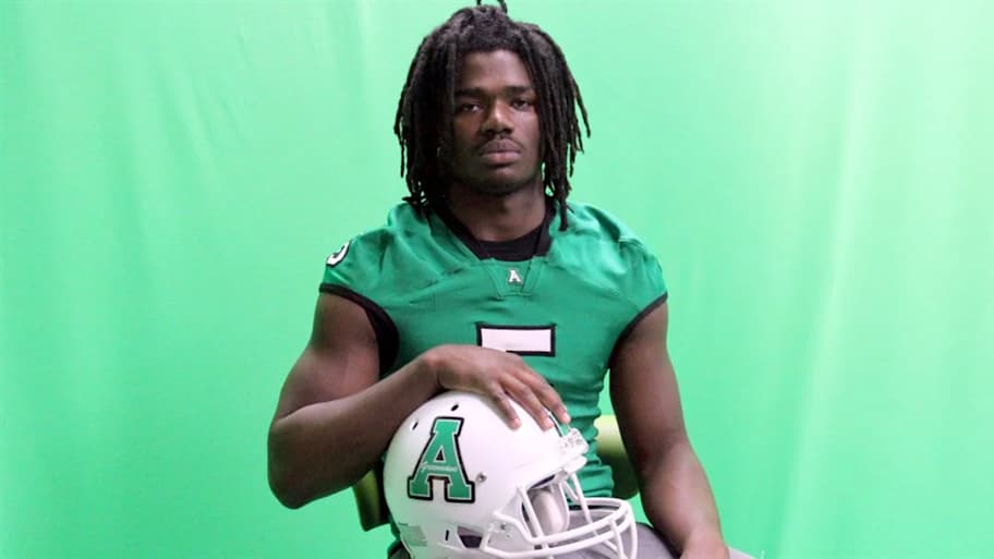 2026 Linebacker Caleb Gordon Lists Georgia Tech Among His Eight Finalists