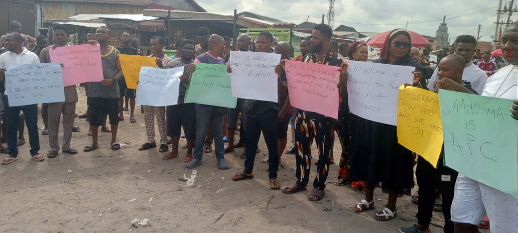 Imo community protests as government reclaims old market land