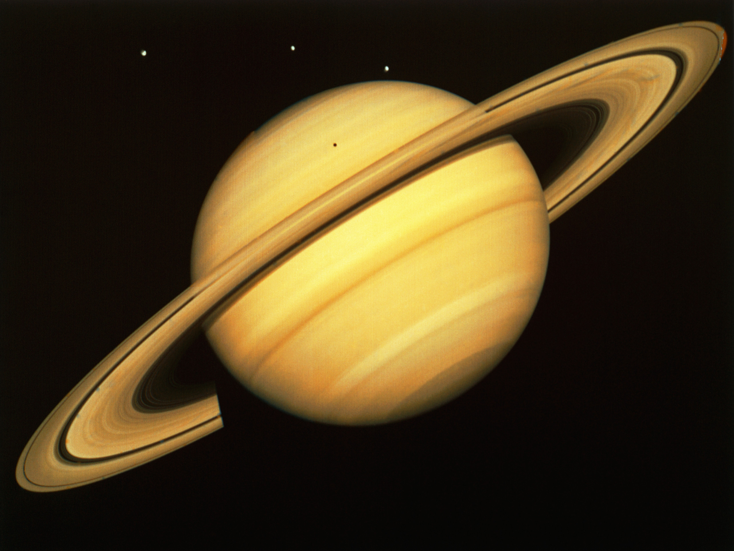 The future of Saturn's rings: will they disappear by 2025?