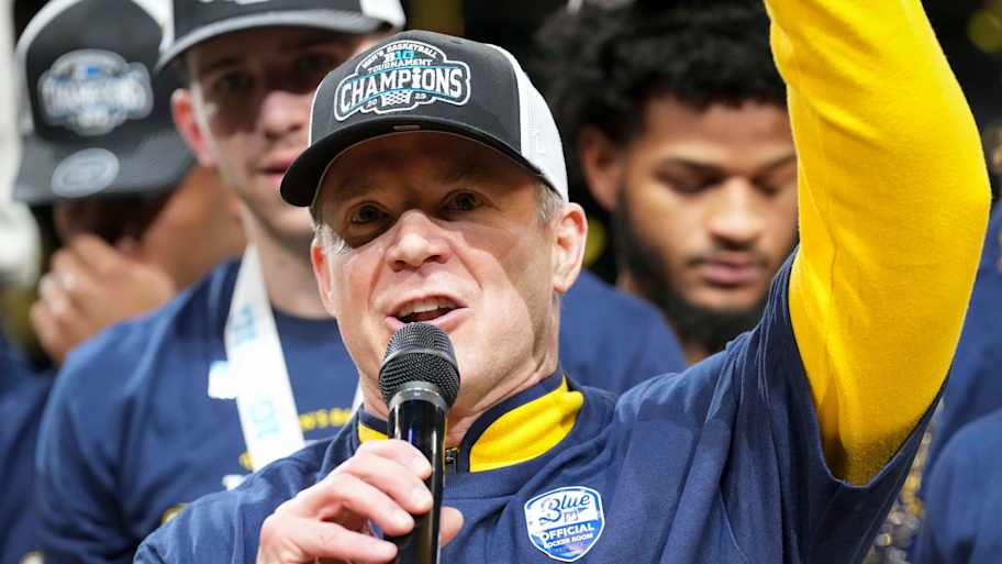 College basketball expert reveals how Michigan basketball can make it ...