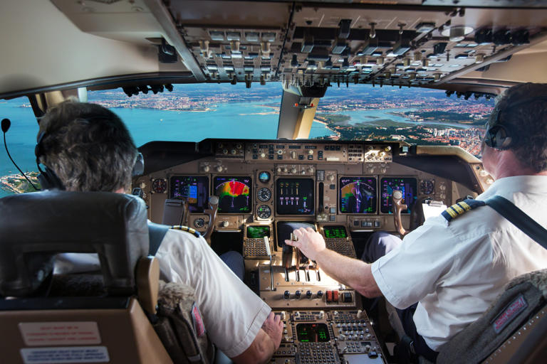 Is It Becoming More Difficult to Get an Airline Pilot Job?