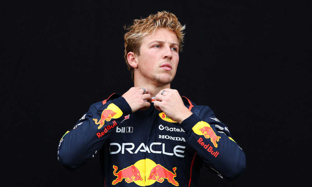 Red Bull set to replace Lawson with Tsunoda