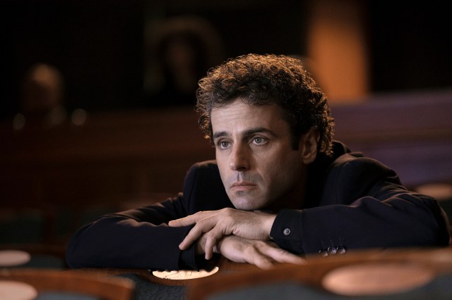 ‘It's very daunting': Luke Kirby on taking the lead in ‘Étoile' after ...