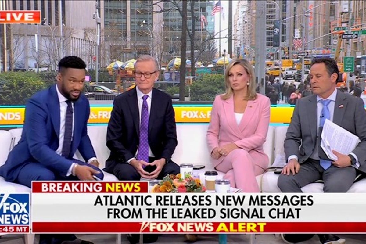 Fox News immediately downplays full damaging texts from Atlantic group ...