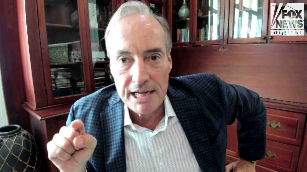 Economist Harry Dent advises Musk’s DOGE: ‘Cut selectively’ for a ...