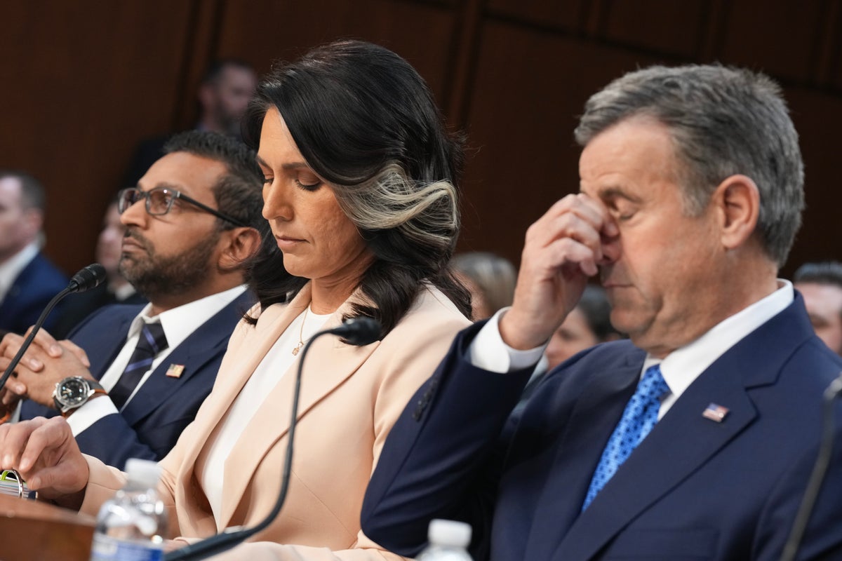 Entire Signal chat about Yemen attacks are published after Trump team ...