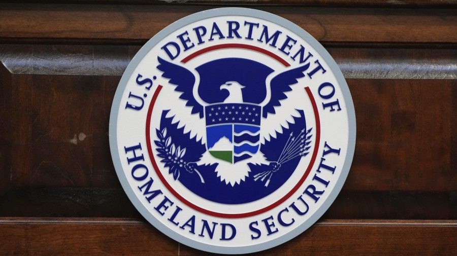 DHS agents denied entry at two Los Angeles schools