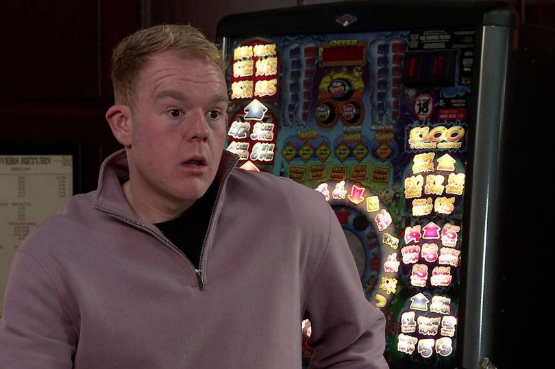 Coronation Street favourites set to 'return' for Craig Tinker's funeral ...