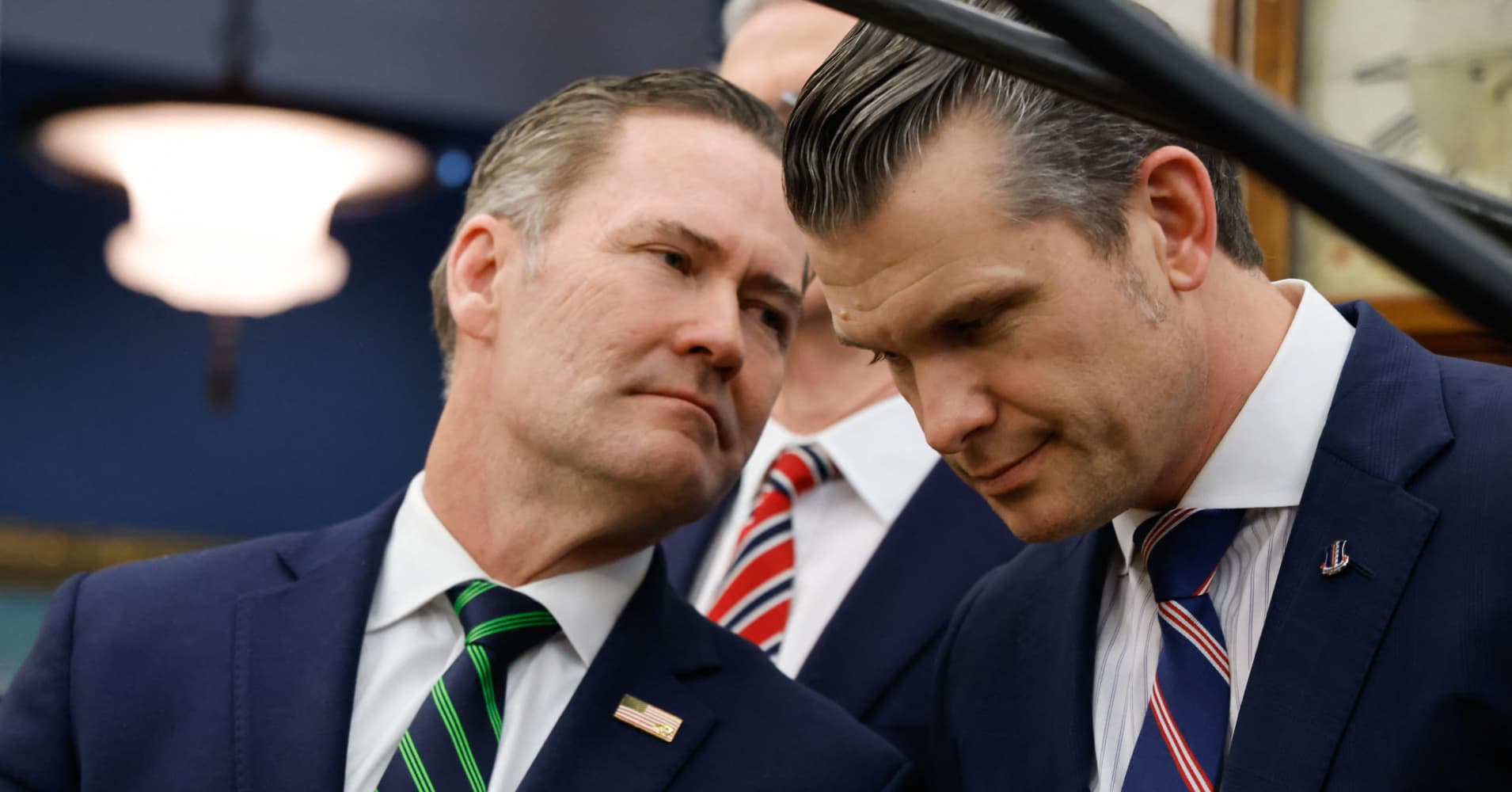 The Atlantic publishes full Signal thread with Hegseth, Waltz after ...