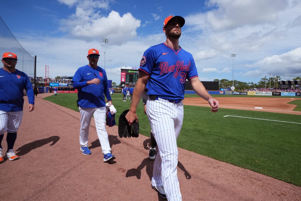 MLB insider makes 2 bold New York Mets predictions that’s terrible and ...