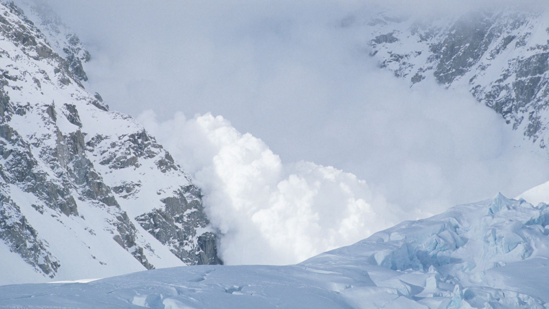 Pro snowboarder, The North Face manager among those killed by giant BC ...