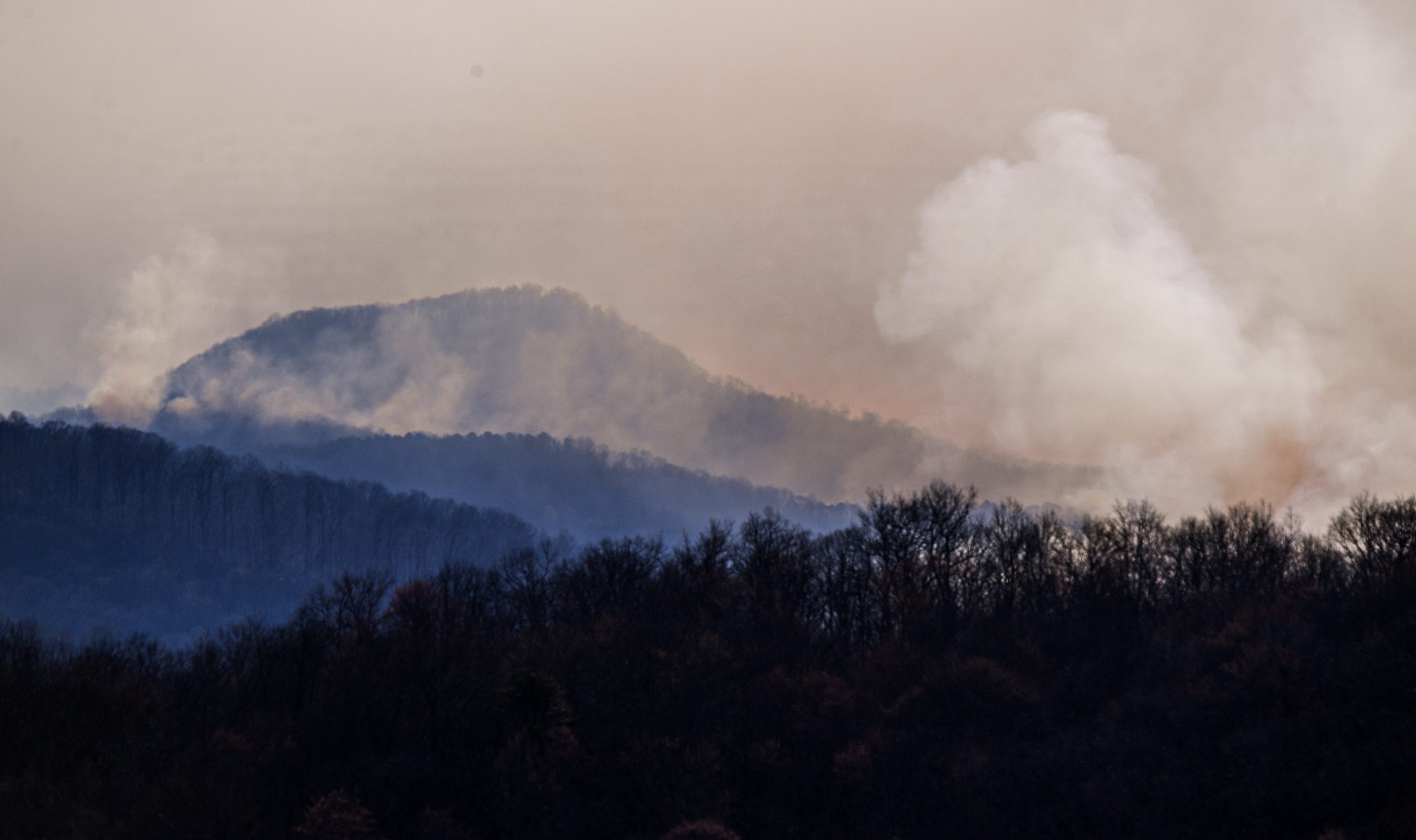 What started the Table Rock Fire? Wildfire now measures over 11,000 ...